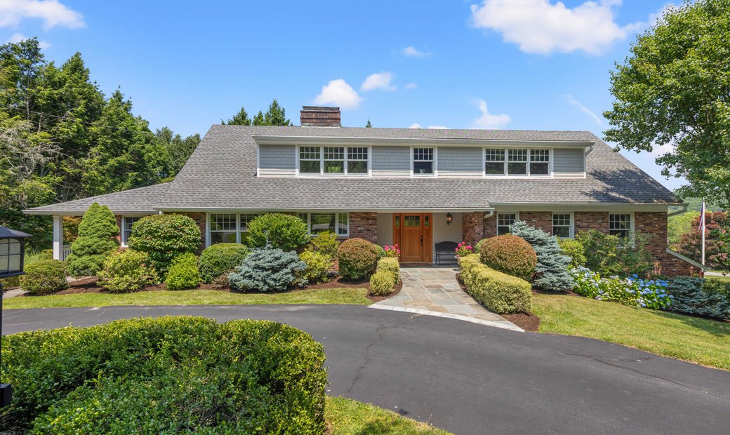 Impressive Custom Cape Style Home In Katonah, New York, United States ...