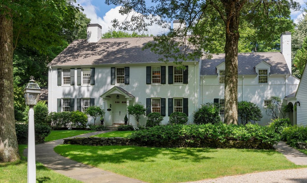 155 Mountain Spring Road In Farmington, Connecticut, United States For ...