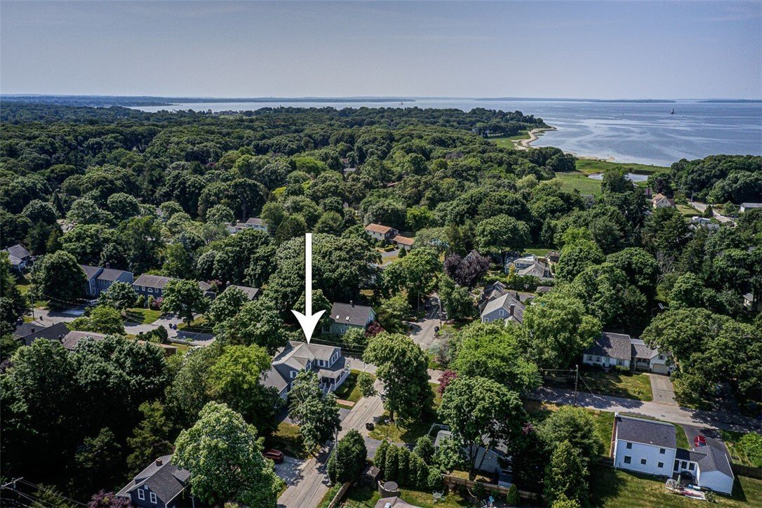 Super Spacious Colonial In Barrington, Rhode Island, United States For ...