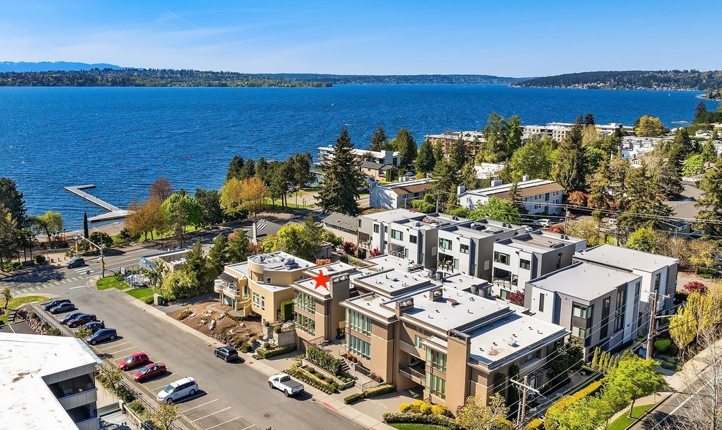 Lavish Estate Crafted With Stellar In Kirkland, Washington, United ...