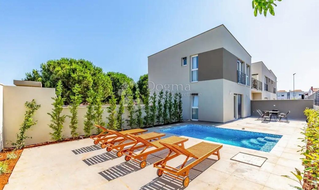 House Valdebek, Pula, 100m2 In Pula, Istria County, Croatia For Sale ...