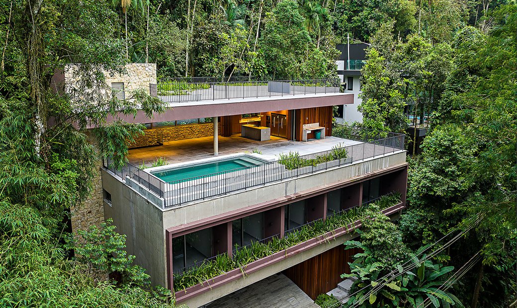 House With Landscaping By Alex Hanazaki In Guarujá, State Of São Paulo ...