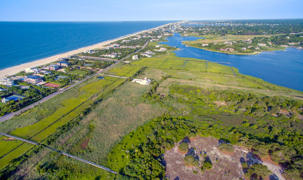 Grundstück An Der Bucht In Quogue In Quogue, New York, Vereinigte ...
