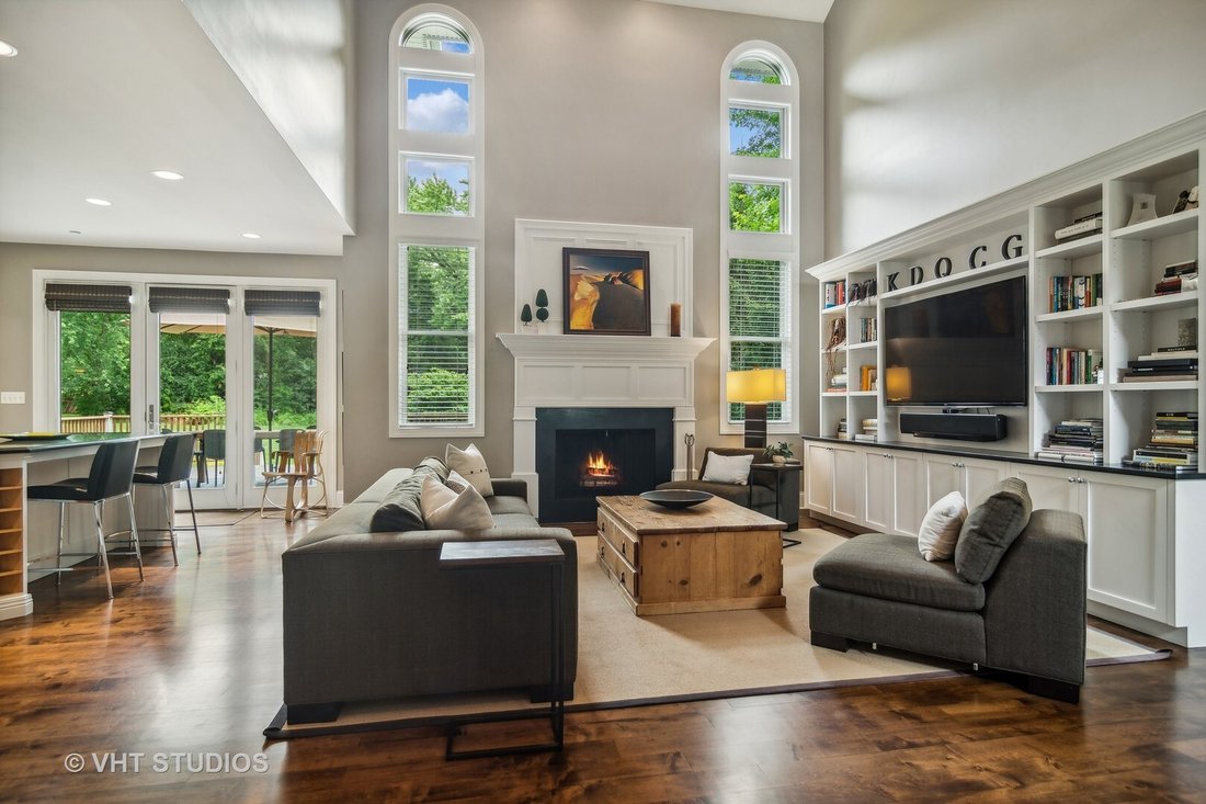 715 Cumnor Avenue In Barrington Hills, Illinois, United States For Sale ...