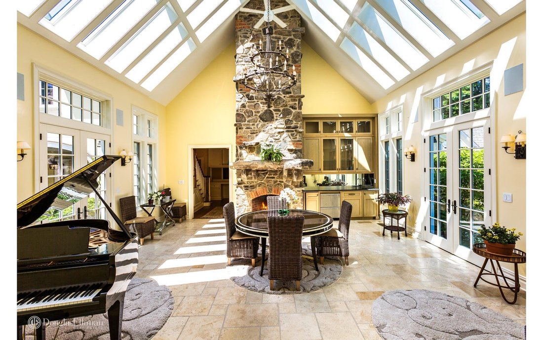 House Rumson In Rumson, New Jersey, United States For Sale (14293129)