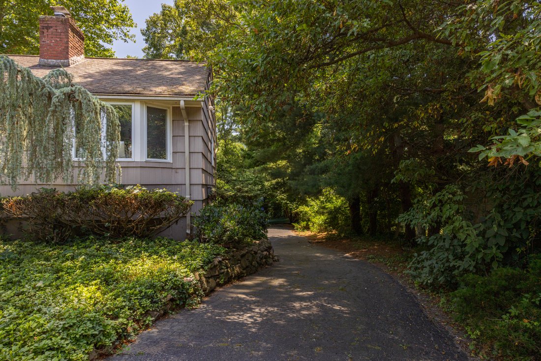 34 Blydenburgh Lane,Stony Brook, Ny, In Stony Brook, New York, United ...