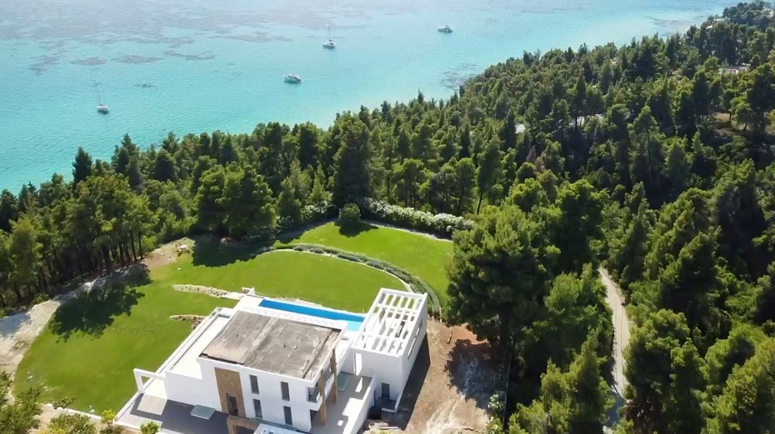 Modern Luxury In Decentralized Administration Of Macedonia And Thrace ...