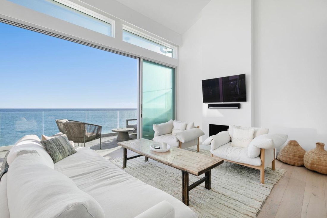 19240 Pacific Coast Hwy In Malibu, California, United States For Sale ...