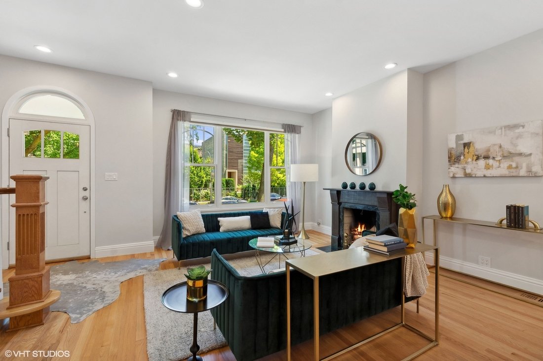 2502 N Burling Street In Chicago, Illinois, United States For Sale ...