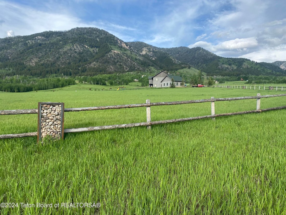 Etna Residential In Freedom, Wyoming, United States For Sale (14435363)