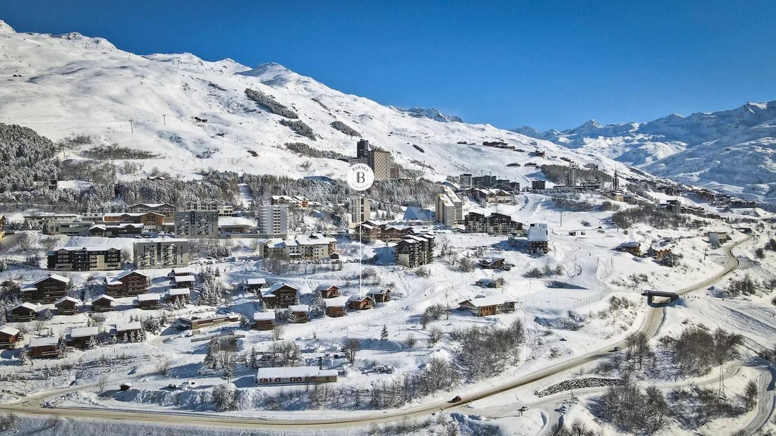 Chalet At The Foot Of The In Saint Sauveur, Provence Alpes Côte D'azur ...