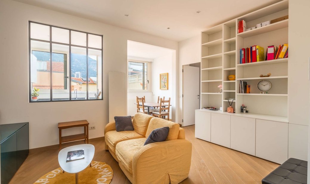 Charmant 3 Pièces Au Dernier étage Loi 1.235, Monaco Ville In Monaco ...