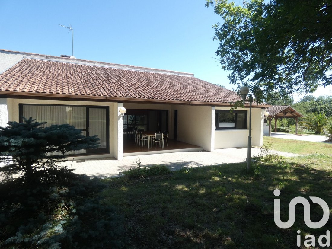 Vente Maison D'architecte 8 Pièces In Pouillon, Nouvelle Aquitaine ...