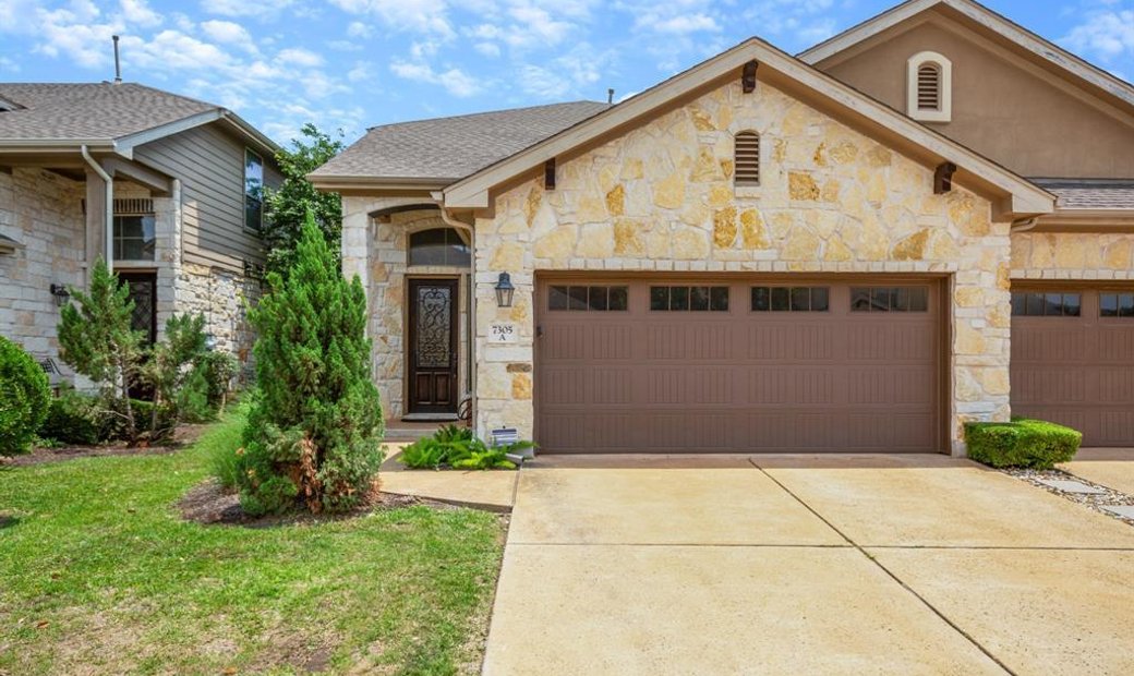 Townhouse Austin In Austin, Texas, United States For Rent (14442128)