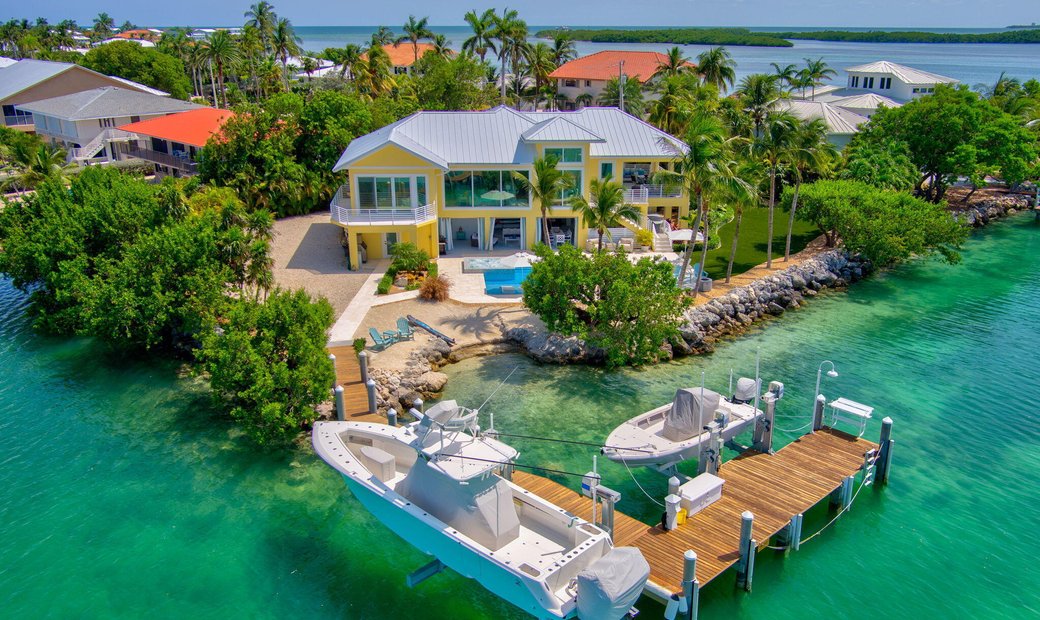 3 Bedrooms Single Family Detached In Duck Key, Florida, United States ...
