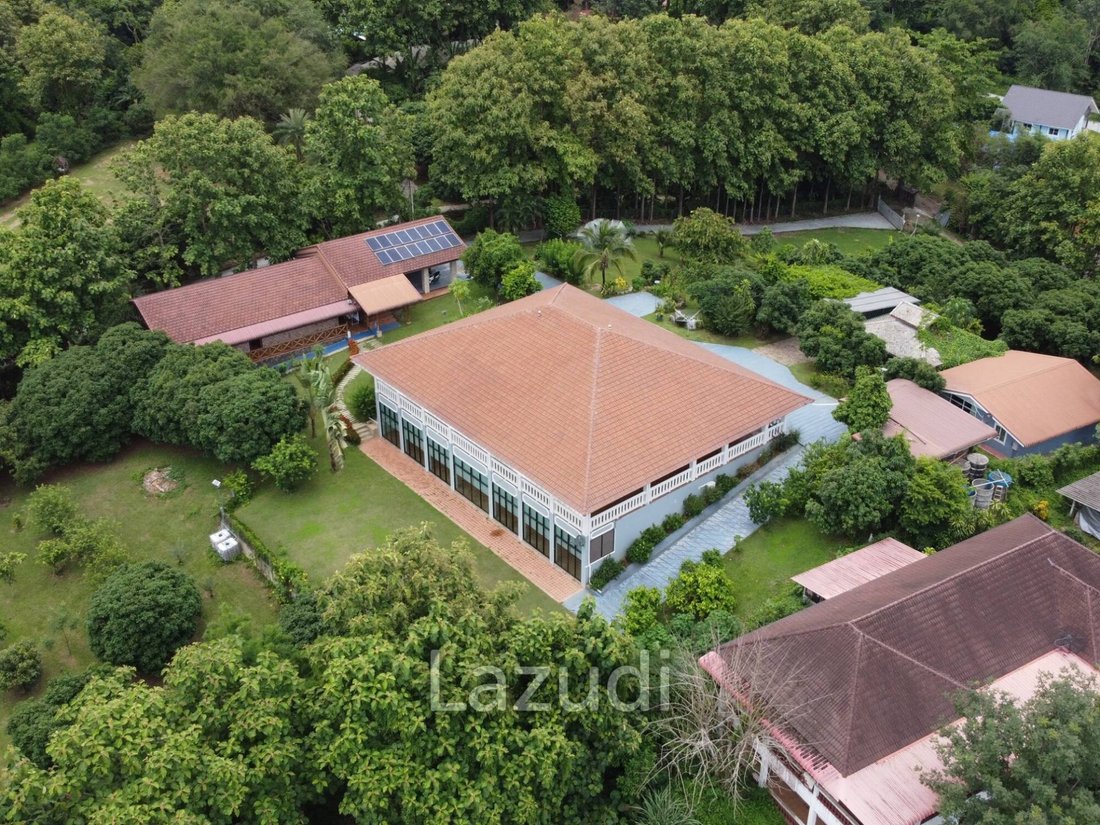 Villa With Swimming Pool And 3 Houses In Huay In Mae Yao, Chiang Rai ...