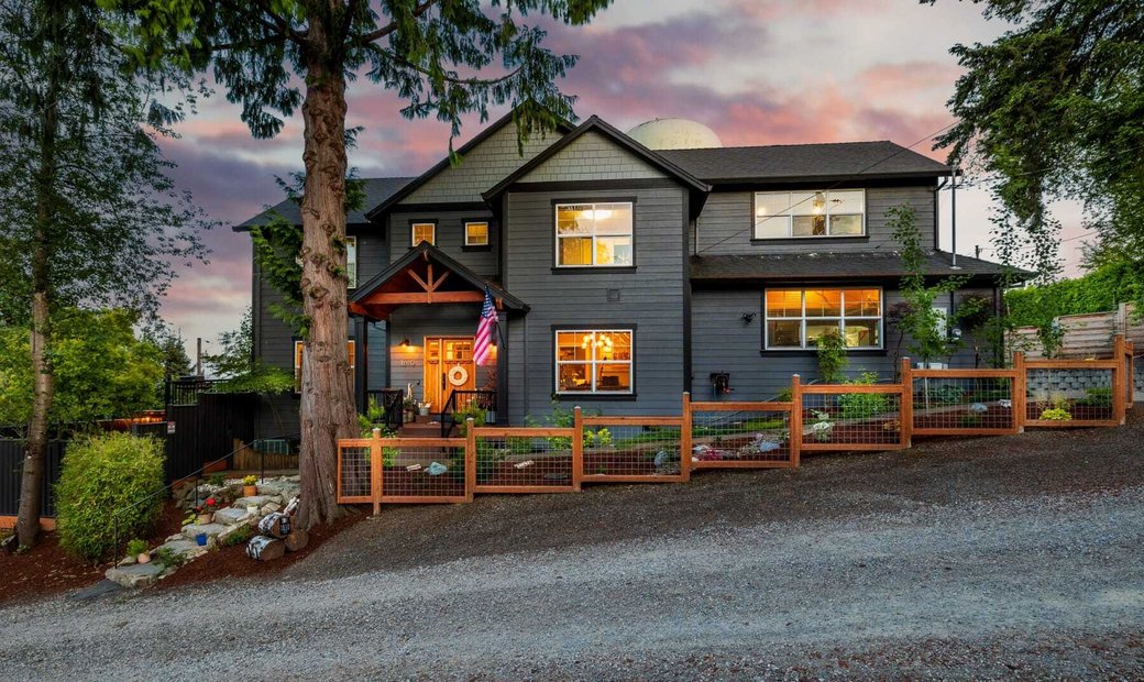 1610 Sw Dolph Ct Portland, Or 97219 In Portland, Oregon, United States ...