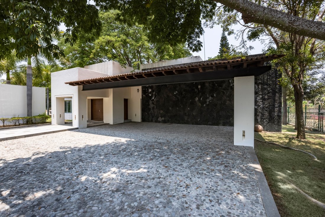 Casa Parota In Fraccionamiento Campestre Comala, In Comala, Colima ...