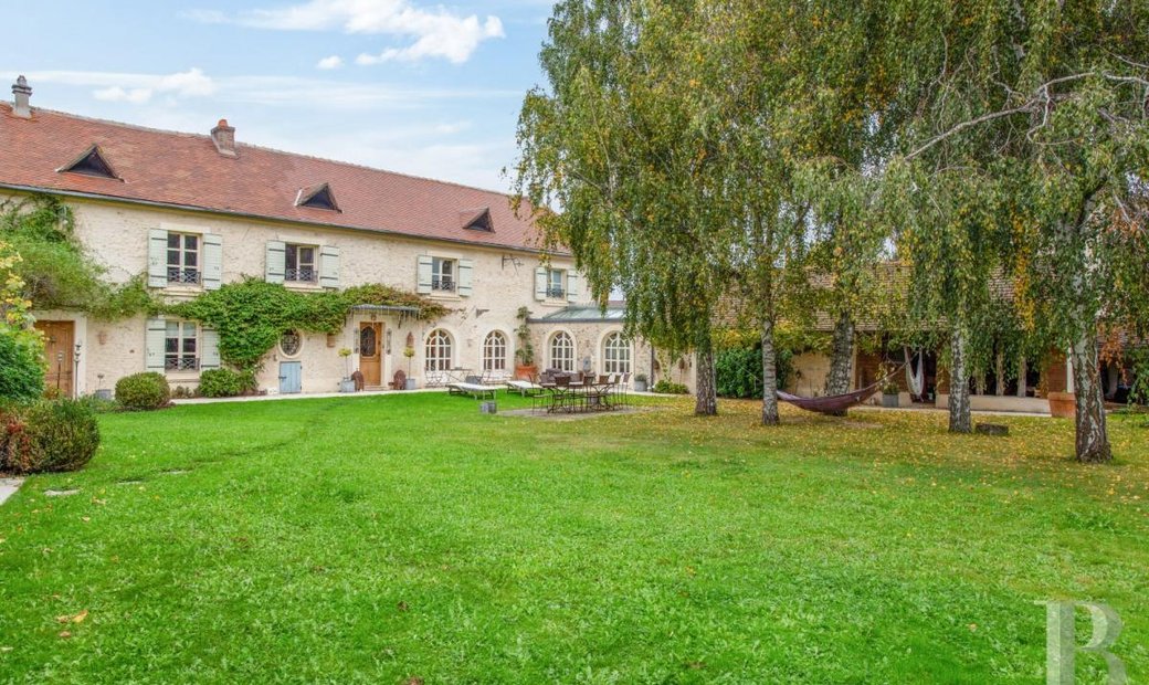 A Splendid House Just West Of Paris With A In Orgerus, île De France ...