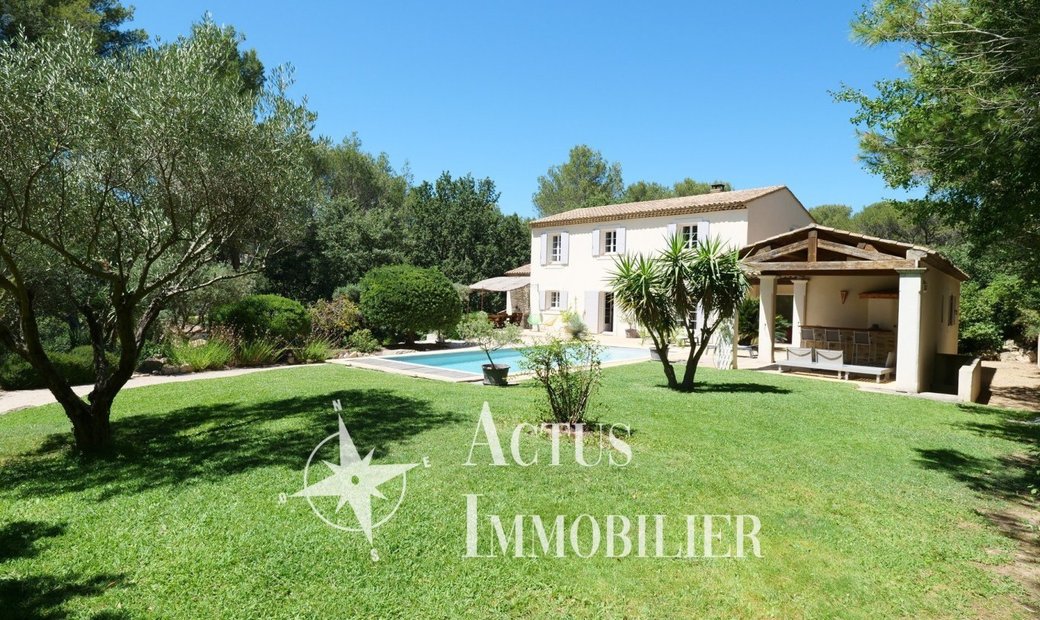 Beautiful Provençal In Salon De Provence, Provence Alpes Côte D'azur ...