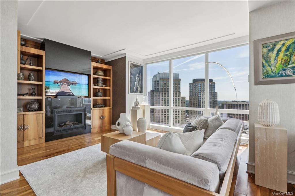 1 Renaissance Square 29 C In White Plains, New York, United States For ...