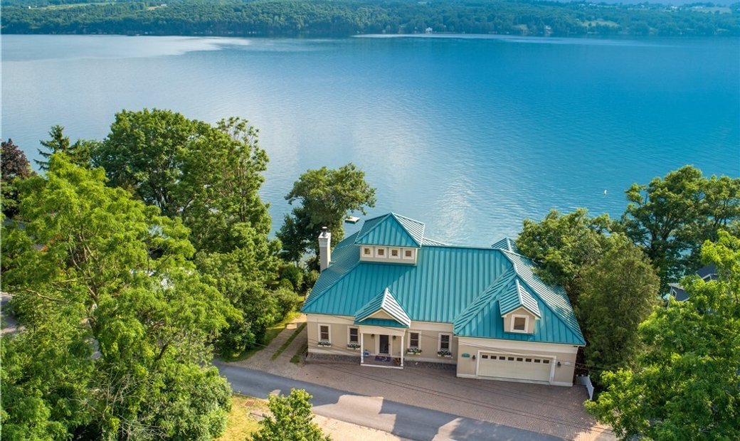 Well Built Home To Enjoy All Seasons In Skaneateles, New York, United ...