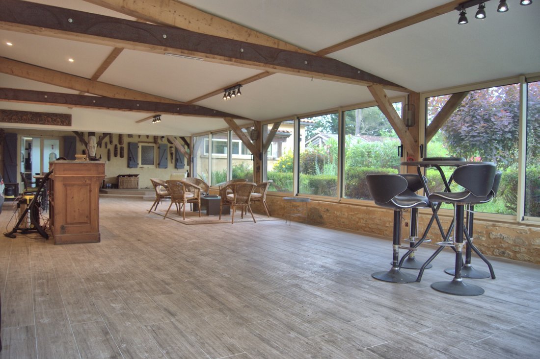 Superbe Longère En Pierre Proche Du In Le Bugue, Nouvelle Aquitaine ...