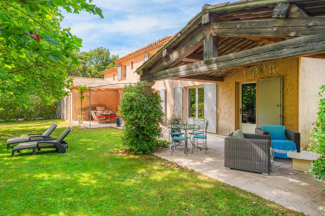 Large Character Provencal House For Sale In Aix En In Aix En Provence ...