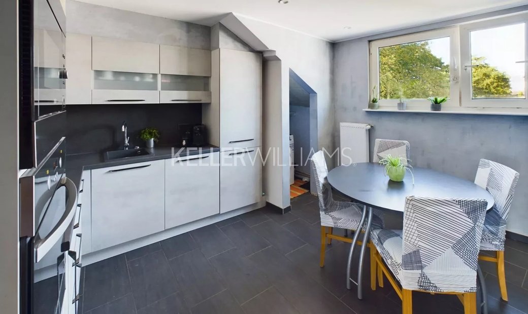 Appartement Dans Esch Sur Alzette, Esch Sur Alzette, Luxembourg à Vendre (14471408)