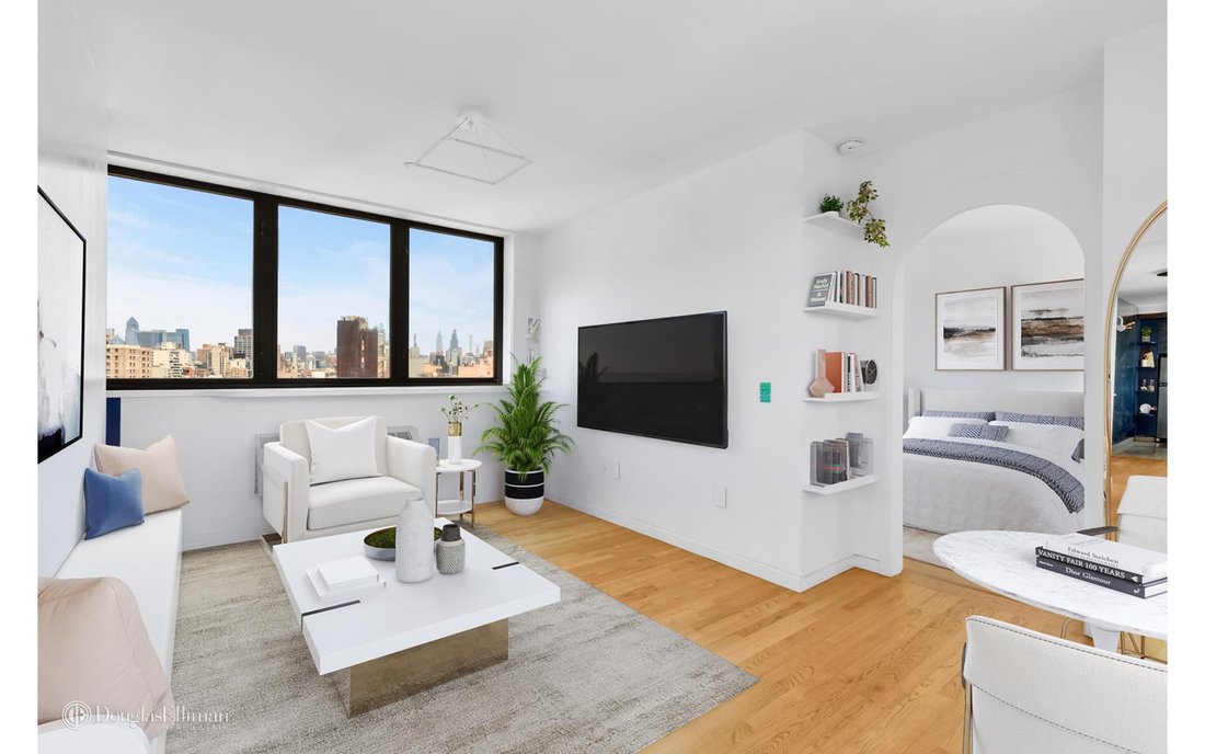 Condo New York In New York, New York, United States For Sale (14442132)