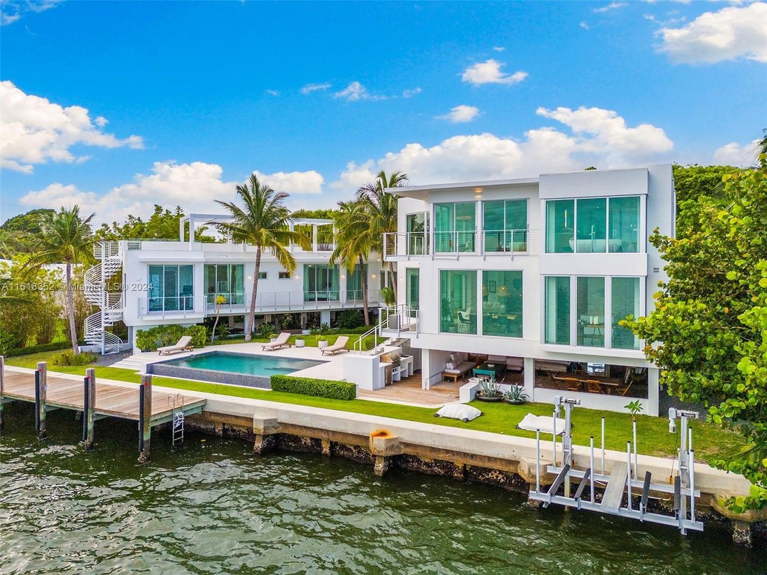 House Miami Shores In Miami, Florida, United States For Rent (14471246)