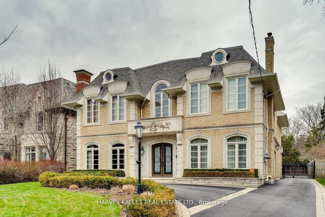 Elegant Custom Home In The Prestigious St. Andrew's In Toronto, Ontario ...