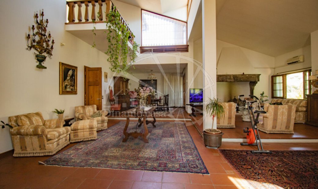 Prato Villa In Montale, Tuscany, Italy For Sale (14484367)