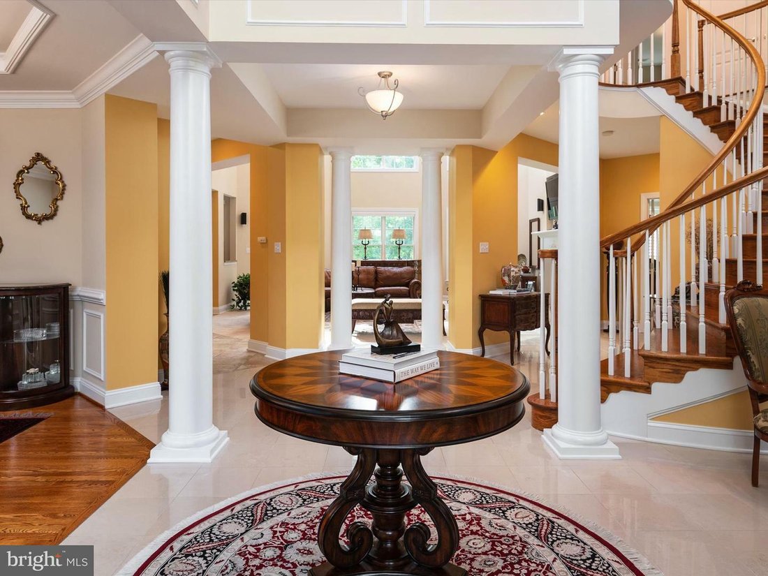 Extraordinary Custom Built Residence In In Parole, Maryland, United ...