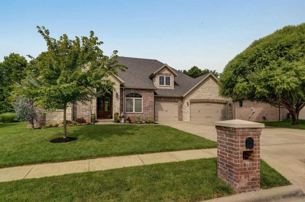 Single Family Detached Springfield In Springfield, Mo, United States ...