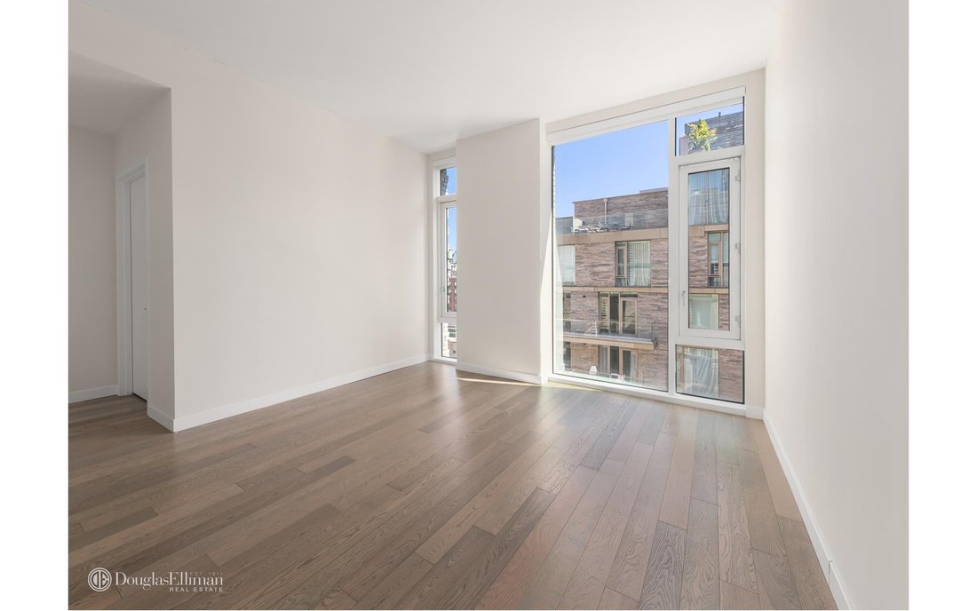 Condo New York In New York, New York, United States For Sale (14485712)