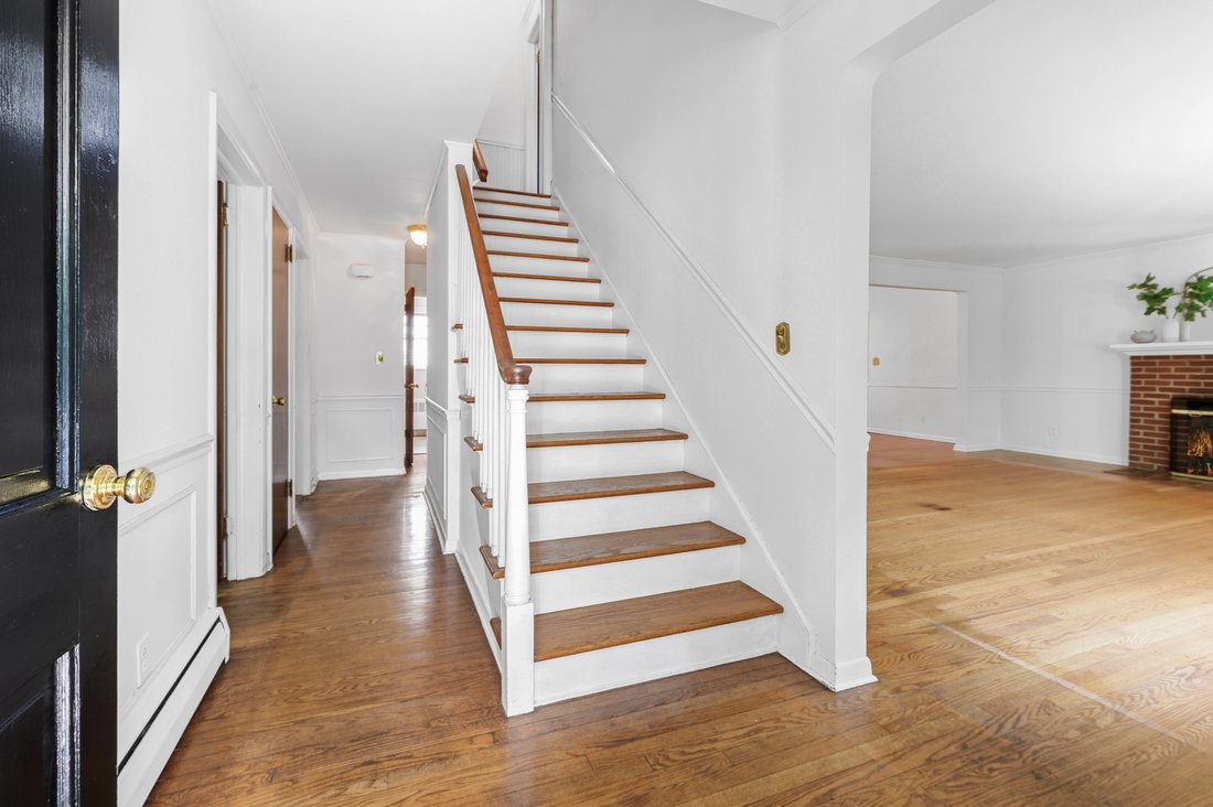 1 Rutledge Road In Valhalla, New York, United States For Sale (14479174)