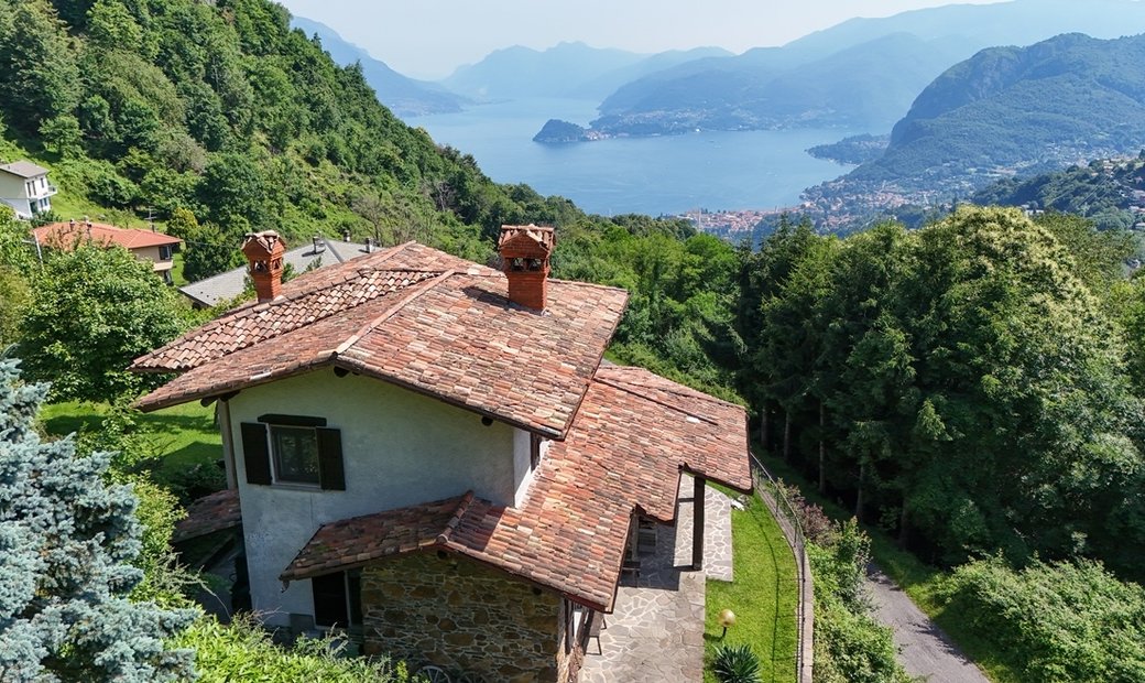 Villa In Menaggio Mit Blick Auf Den Comer In Menaggio, Lombardei ...