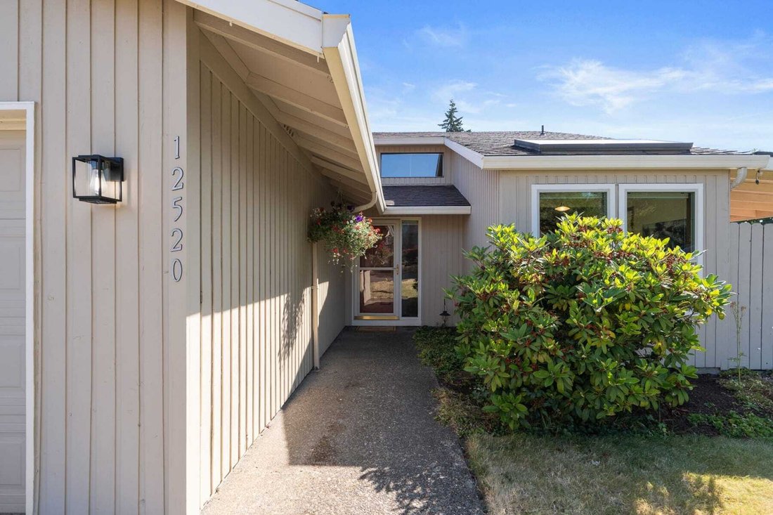 12520 Sw 128 Th Ave Tigard, Or 97223 In Tigard, Oregon, United States ...