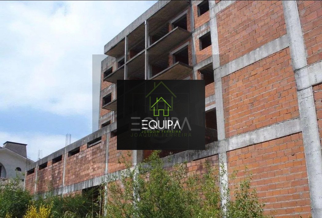 Prédio Habitacional Em Construção Em In Lousada, Porto District ...