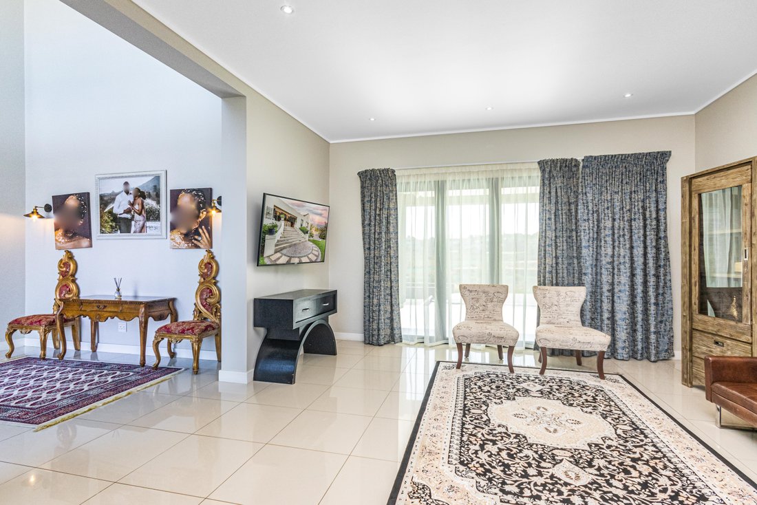 5 Bedroom Modern House For Sale In The In Midrand, Gauteng, South ...