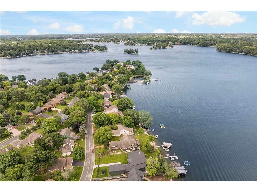 Where Modern Elegance Meets Lakeshore In Prior Lake, Minnesota, United ...
