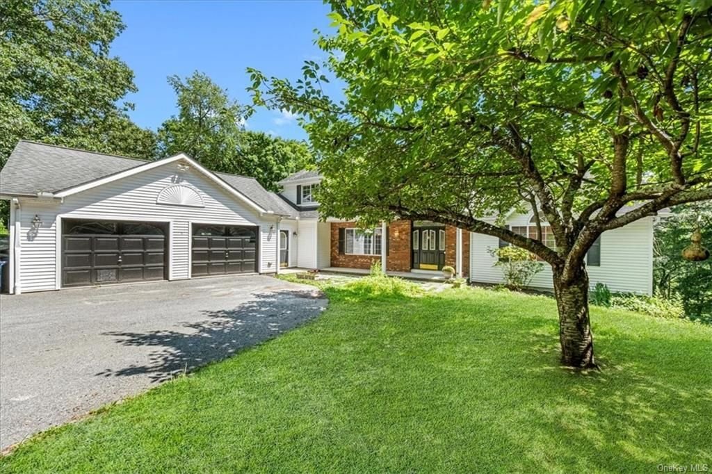 Domaine Tranquille De Dix Acres Avec Dans 10578, état De New York ...