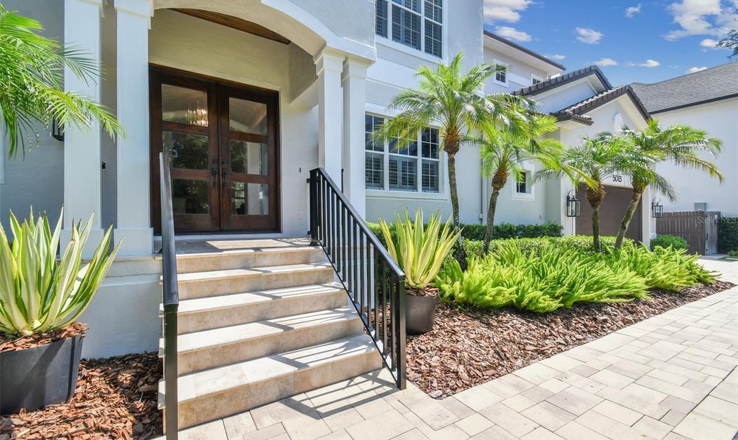 Custom Built Sunset Park Pool Home In Tampa, Florida, United States For ...