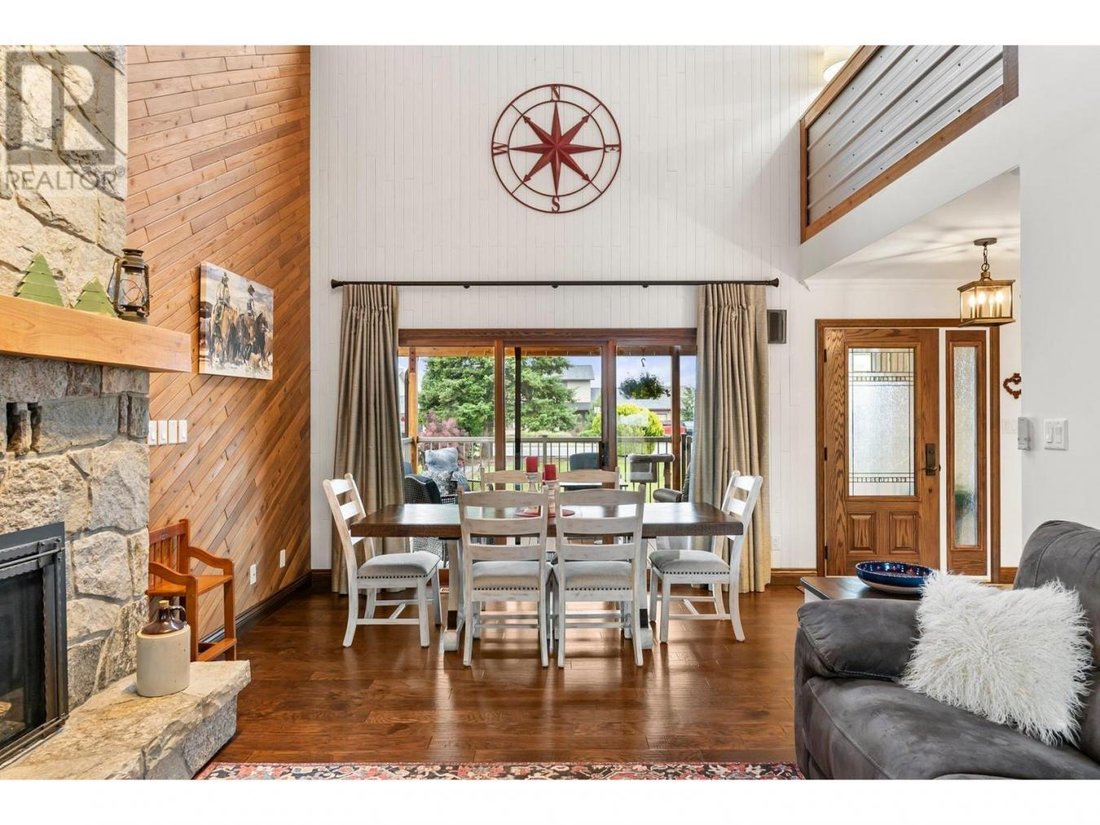 146 Yorkton Ave Steps To The Beach! In Penticton, British Columbia ...