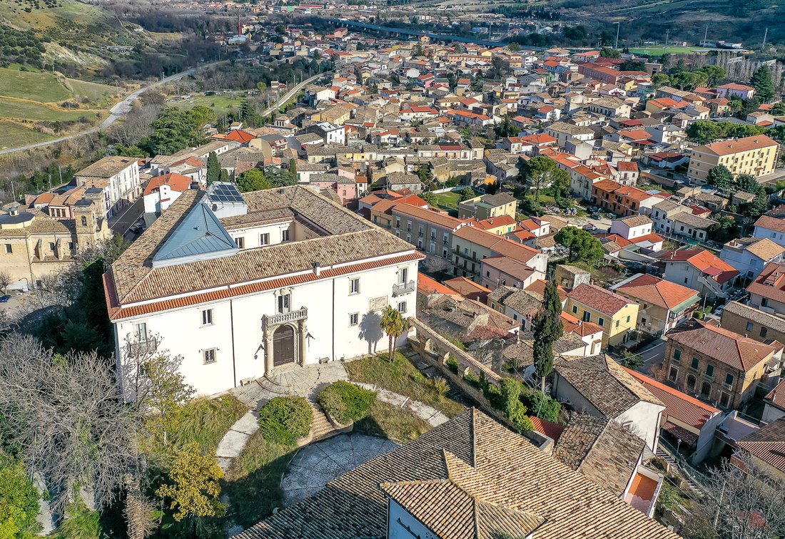 Gizzi Castle In Torre De' Passeri, Abruzzo, Italy For Sale (14505878)