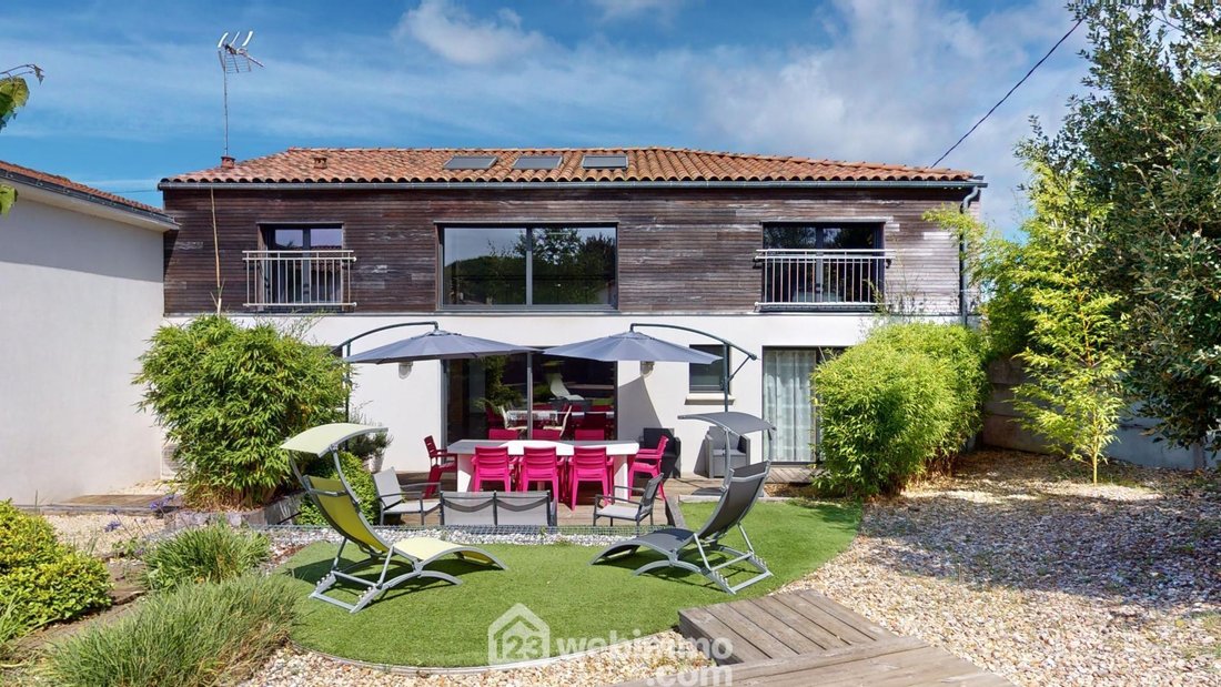 Maison 177m² Jard Sur Mer In Jard Sur Mer, Pays De La Loire, France For ...