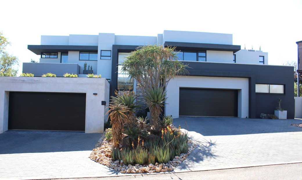 Exquisita Obra Maestra De Diseño En Sable En Roodeplaat, Gauteng ...