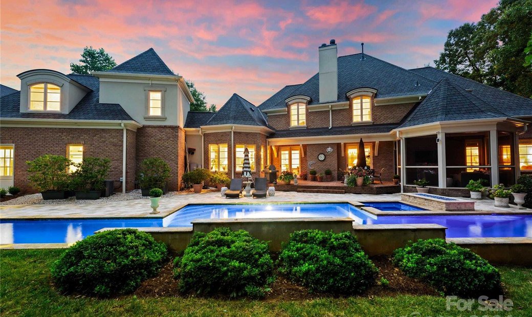 3013 Kings Manor Drive In Weddington, North Carolina, United States For ...