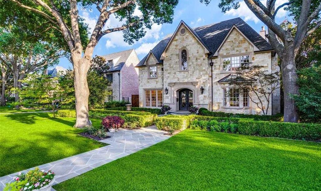 Classic English Style Home In The Heart Of In Dallas, Texas, United ...